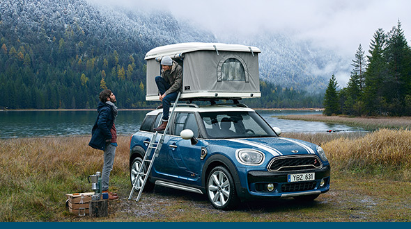 THE NEW MINI CROSSOVER.